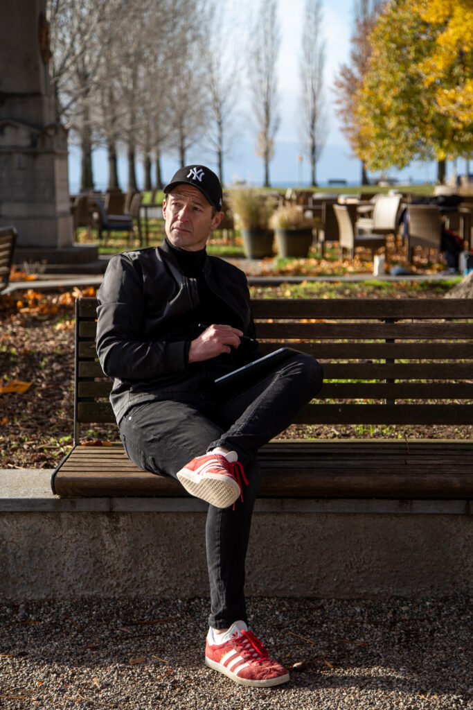 Simon Valentine – Taking You To The Next Level